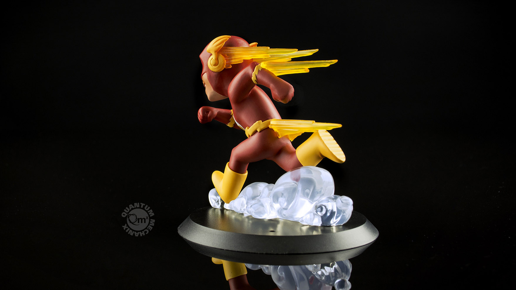Quantum Mechanix DC Comics Flash Q-Fig Figure | Fanboy Collectibles