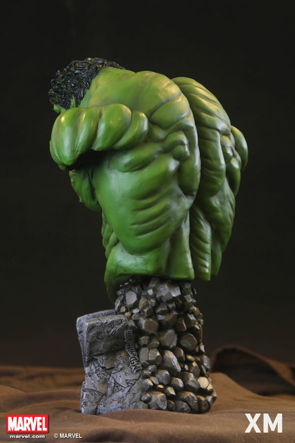 XM Studios Marvel Hulk 1:4 Scale Bust | Fanboy Collectibles